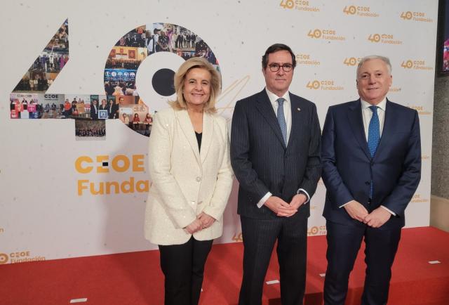 Octavio López asiste al acto de celebración del 40 aniversario de la ...